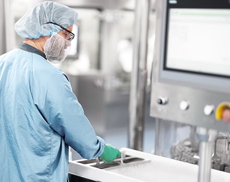 Filling bulk cartridges, syringes & vials » Syntegon